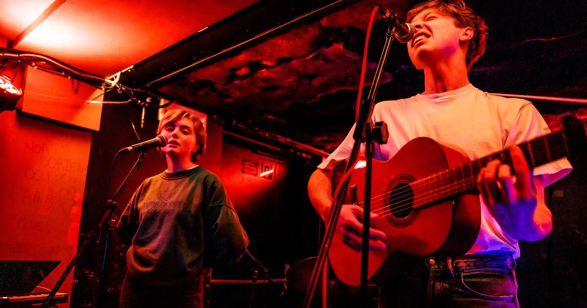 Noonzy @ BarBroos, Gent