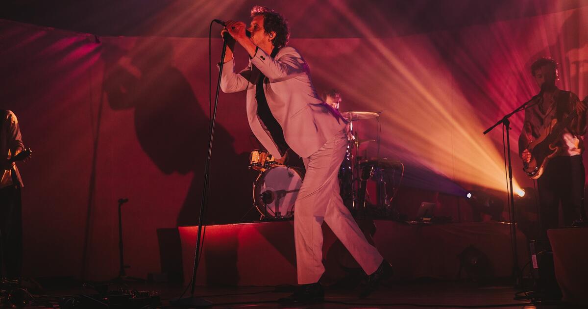 Warhaus @ De Roma, Antwerpen