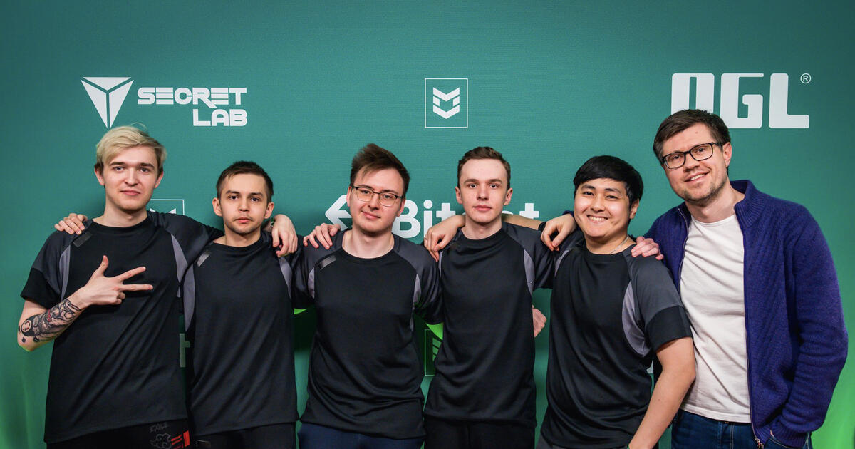 Cloud9 fait son retour sur CS:GO en rachetant le roster de Gambit.