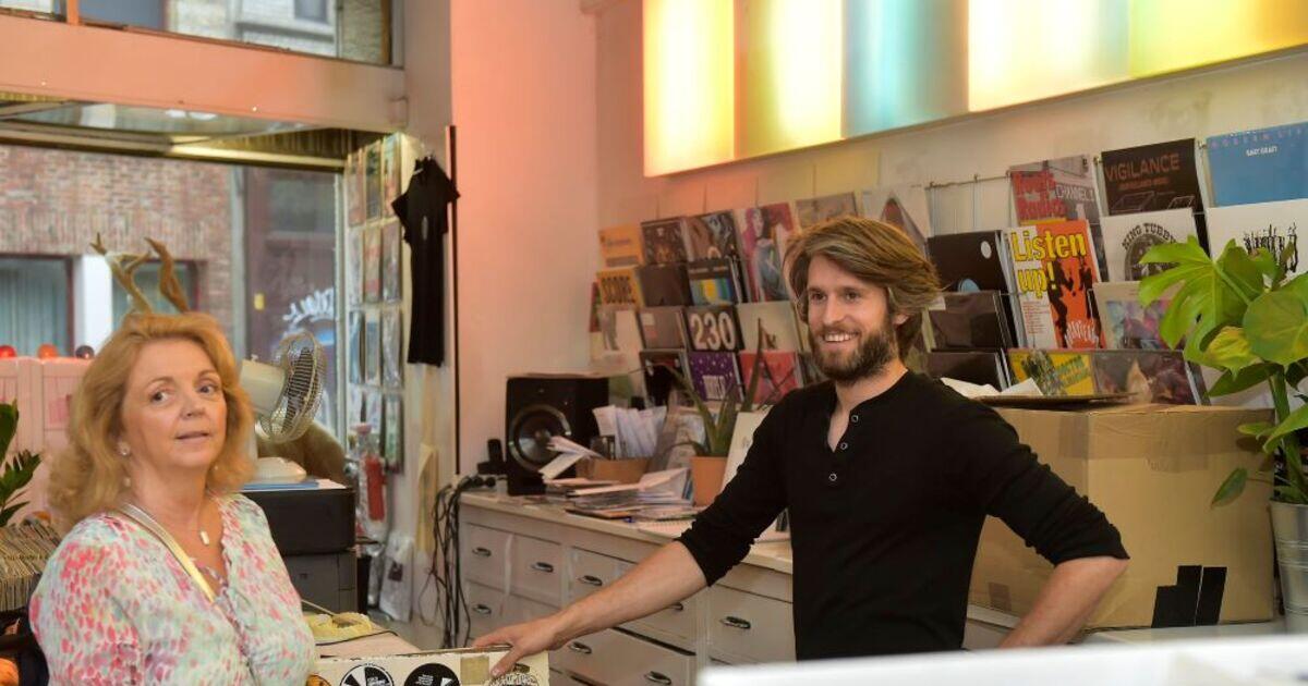 De dertigers in 'Dertigers', wie zijn de acteurs die hen vertolken?