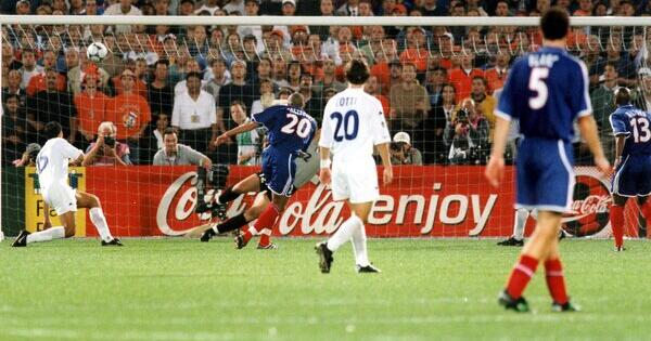 Hoogtepunten in de EK-geschiedenis: de golden goal van Trezeguet