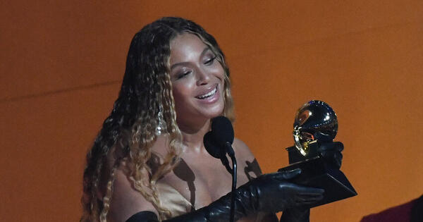 Beyoncé bat le record des Grammy Awards